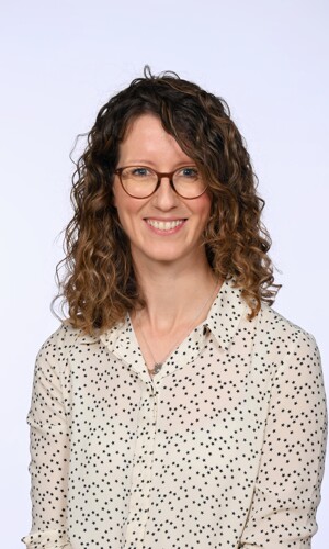 Emma Gates - Emma Gates - Meet the Team - Bournemouth Collegiate School